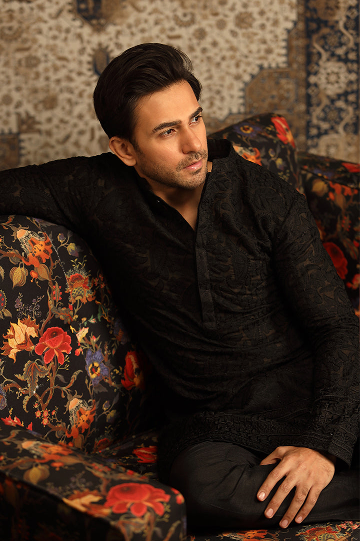 AK-EC-012 – Amir Khan Couture